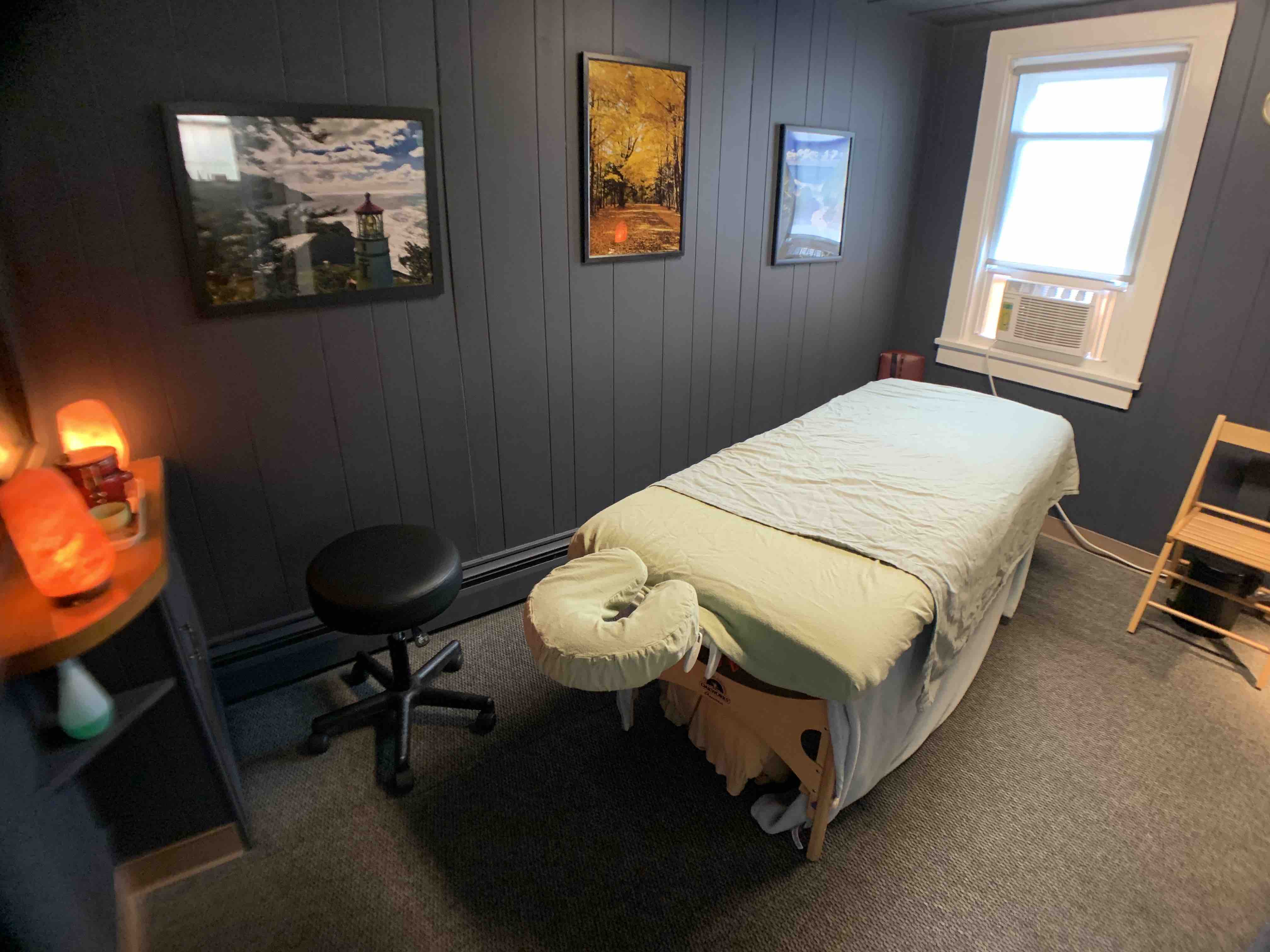 David Kimball Massage Therapy: The Hand-On Experience
